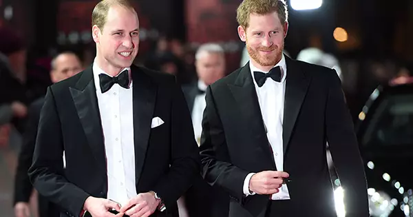 Palace Ikutsimikizira Prince Harry Sakhala ndi M'bale Prince William pamaliro a Prince Philip